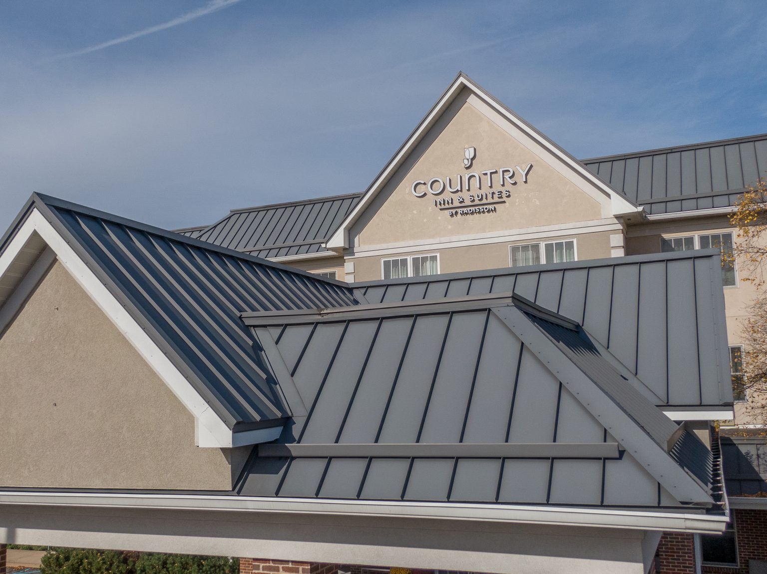 Services - Bend-Fab Standing Seam Metal Roofing